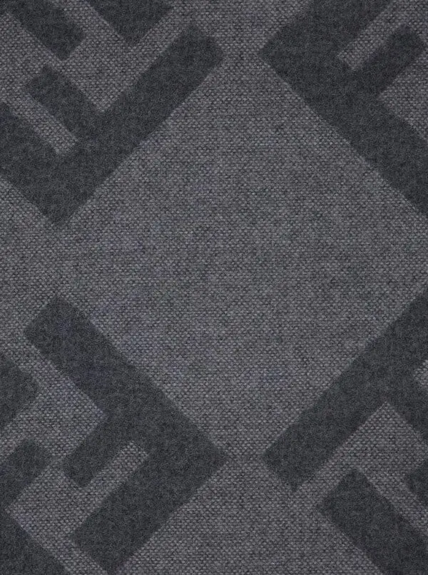 Fendi Grey Fringed Edge Scarf With All-over Ff Logo In Wool - Gray