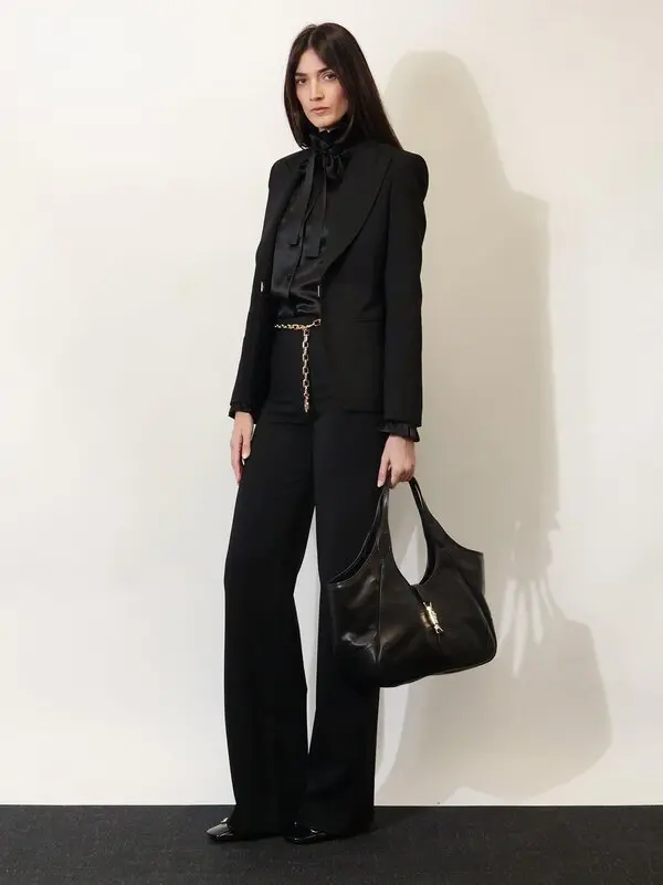 Gucci Mercato Leather Shoulder Bag - Black