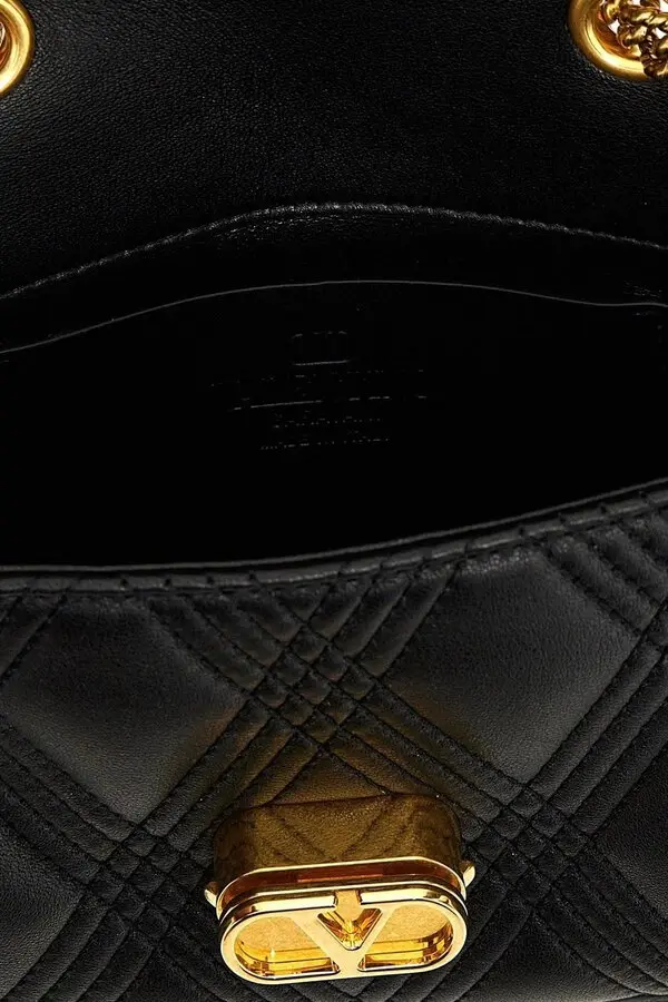 Valentino Garavani Quiltie 67 Shoulder Bag - Black