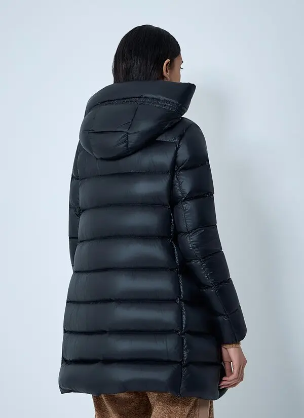 Moncler Suyenne Hooded Down Jacket
