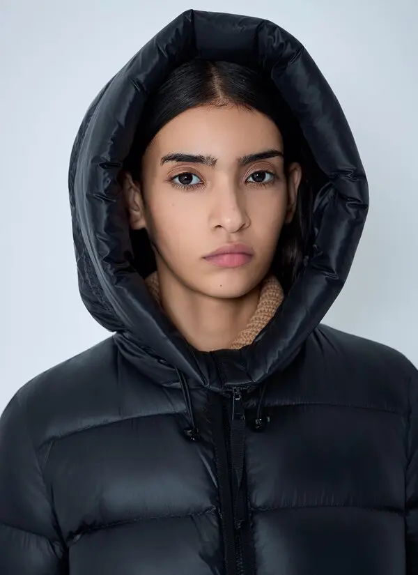 Moncler Suyenne Hooded Down Jacket