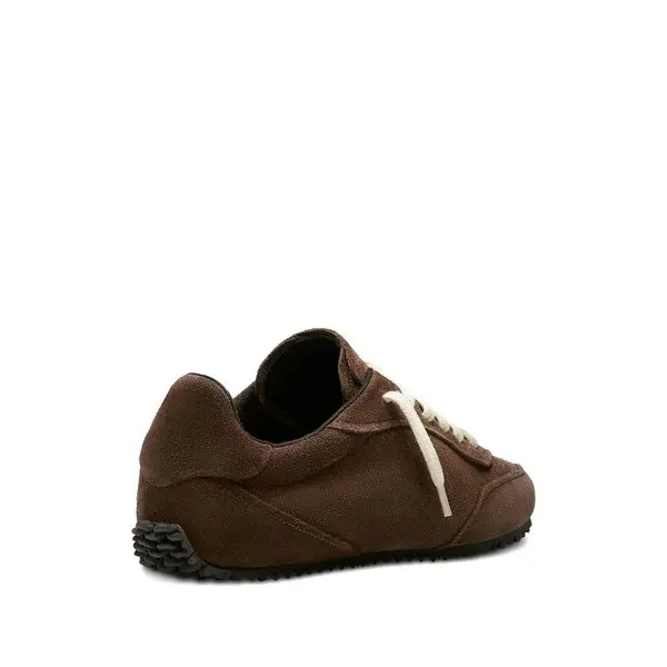 Axel Arigato Trainers