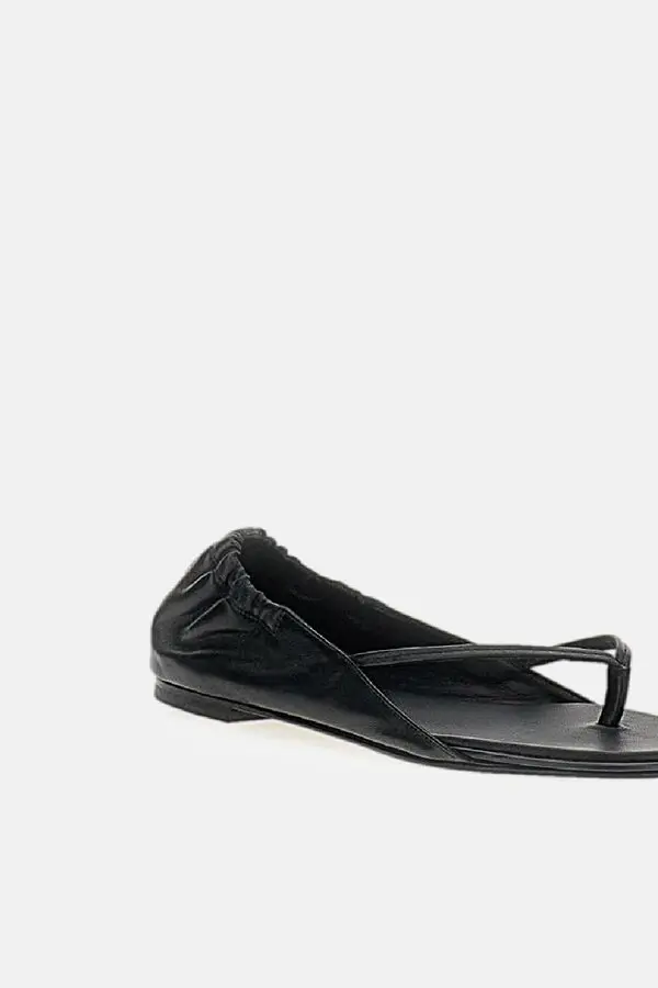 Jacquemus Nu-pieds Thong Sandals