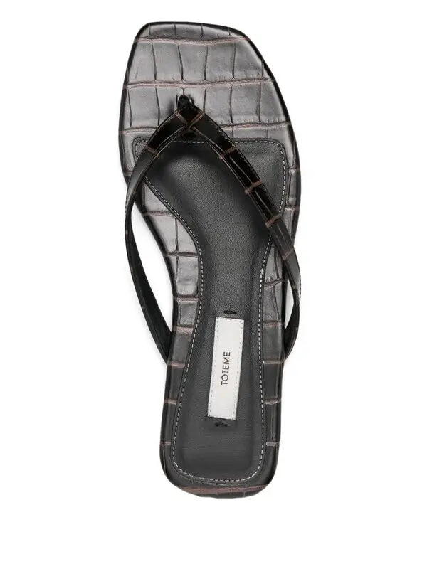 TOTEME Leather Flip Flops - Multicolor