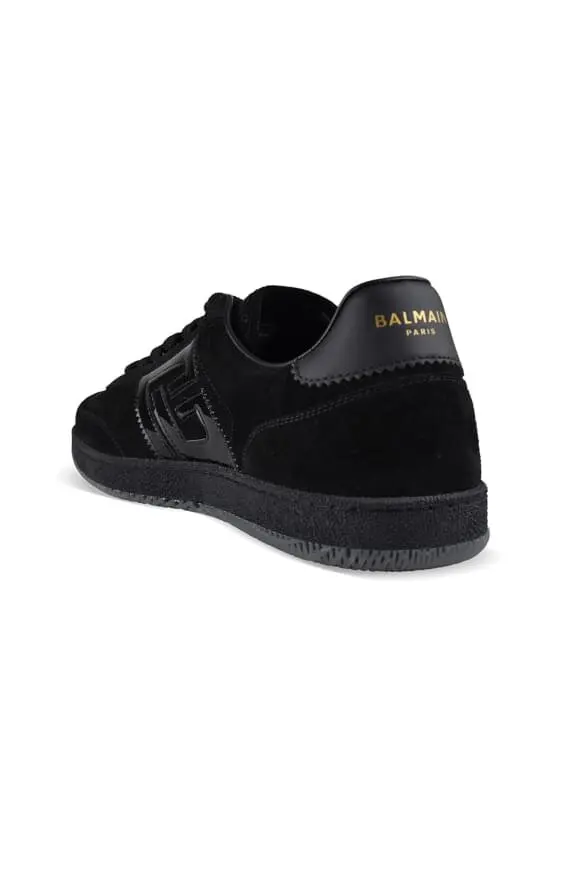 Balmain Sneakers Swan
