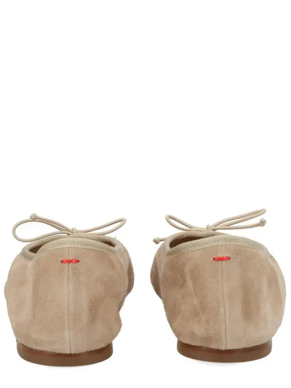 AeydĒ Dancer Suede Flats - Cream