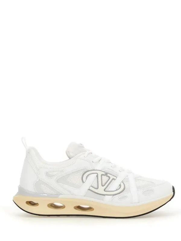Valentino Garavani Vlogo Easyjog Sneaker - White