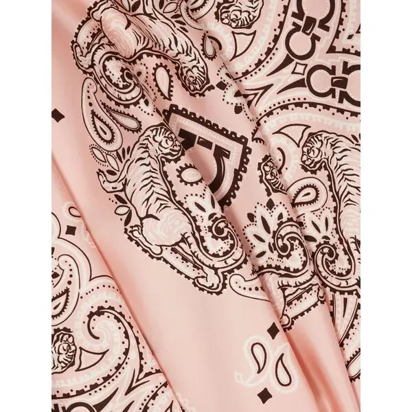 FERRAGAMO Scarves