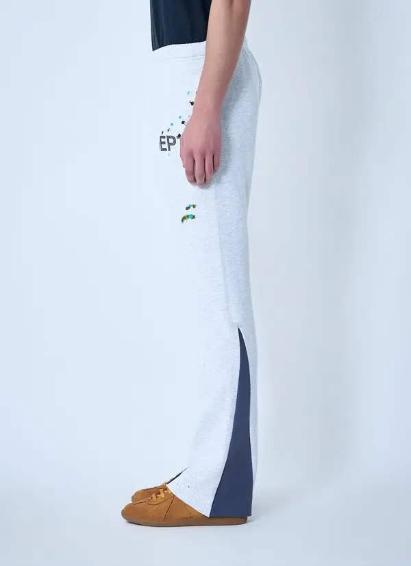 GALLERY DEPT. Logo Painted Flare Sweatpants