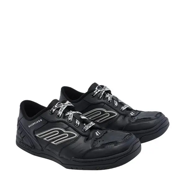 Balenciaga Hamptons Worn-out Sneakers