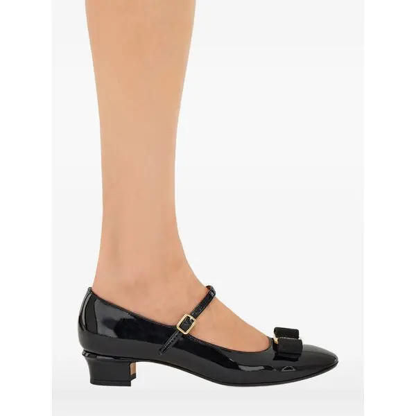 FERRAGAMO Shoes