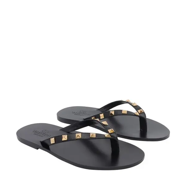 Valentino Garavani Rockstud Flip Flops