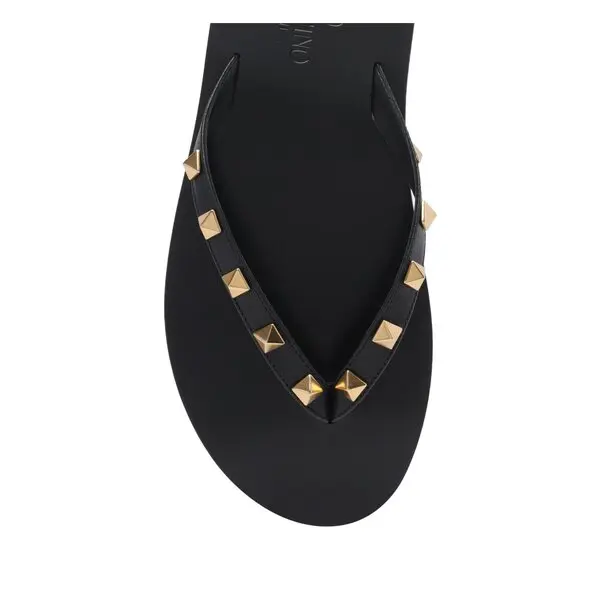 Valentino Garavani Rockstud Flip Flops