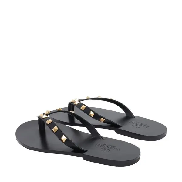 Valentino Garavani Rockstud Flip Flops