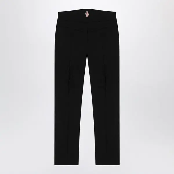 Moncler Slim Trousers In Gore-tex - Black