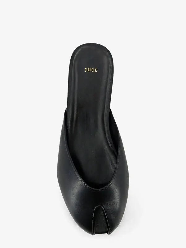 JUDE Date Flat Leather Sandals - Black