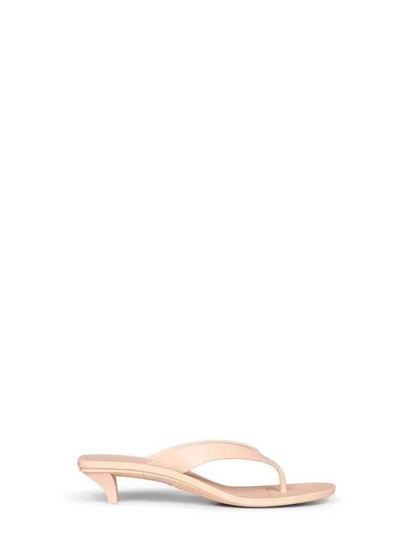 Gucci Vittoria Rubber Thong Sandals - Multicolor