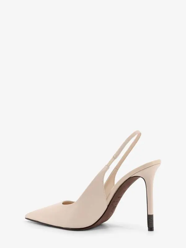 Brunello Cucinelli Leather Pumps With Monili Detail On The Heel - Cream