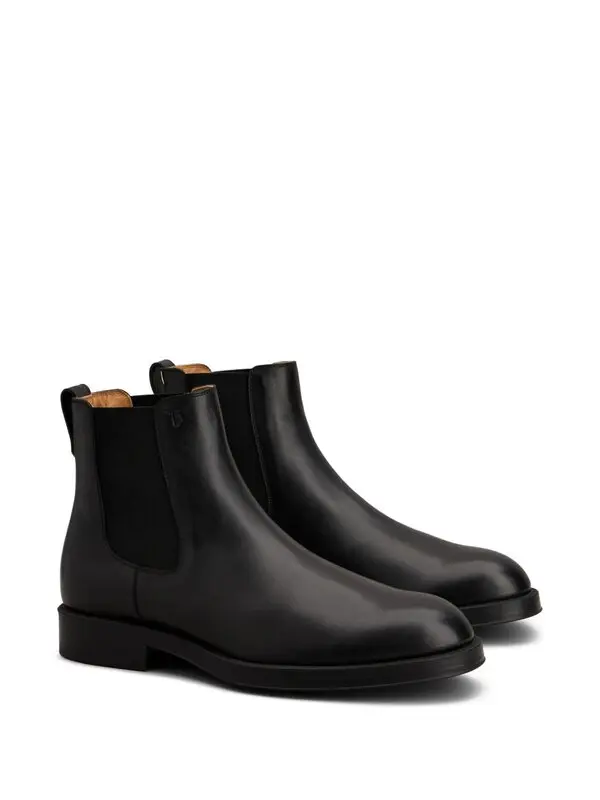 TOD'S Leather Chelsea Boots
