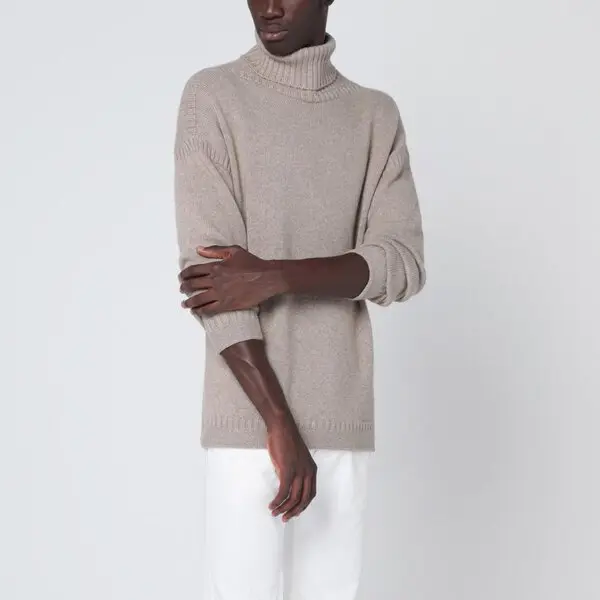 Loro Piana Greige Cashmere Turtleneck Sweater - Gray