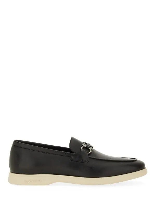 FERRAGAMO Gancini Moccasin - Black