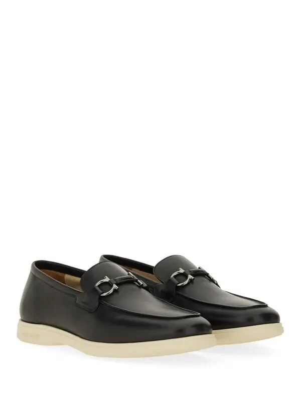 FERRAGAMO Gancini Moccasin - Black