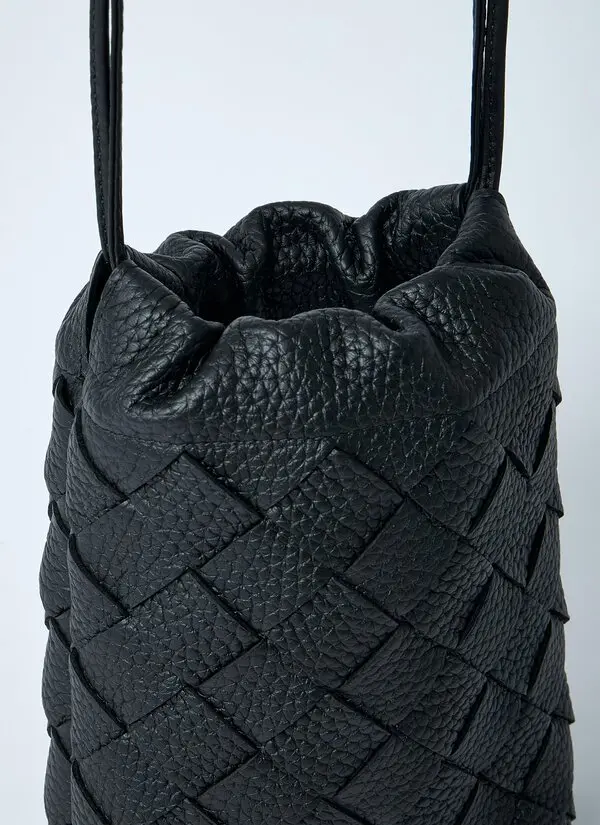 Bottega Veneta Vertical Dustbag - Black