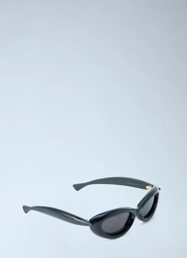 Bottega Veneta Oval Sunglasses - Black