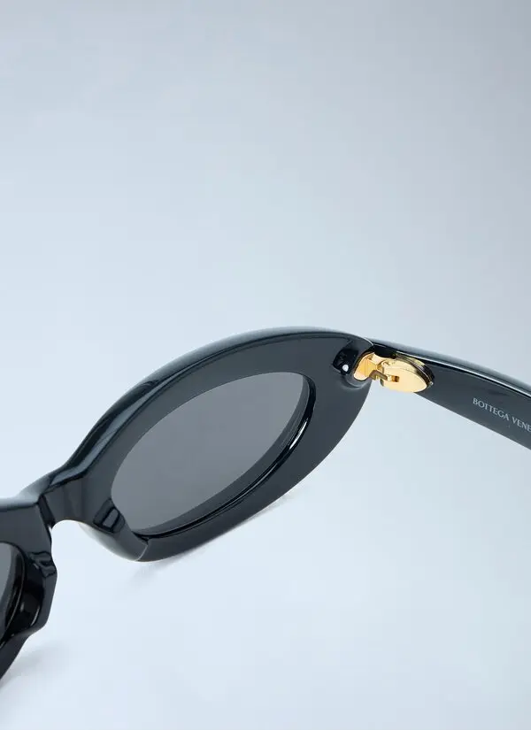 Bottega Veneta Oval Sunglasses - Black