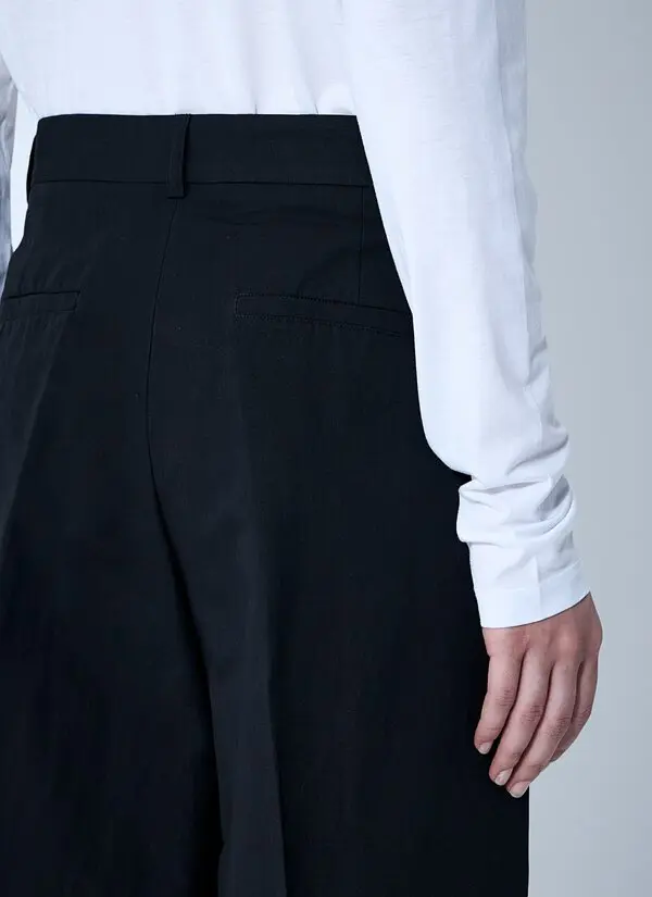 TOTEME Tailored Shorts