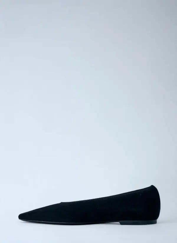 TOTEME Minimalist Suede Ballerina Flats - Black