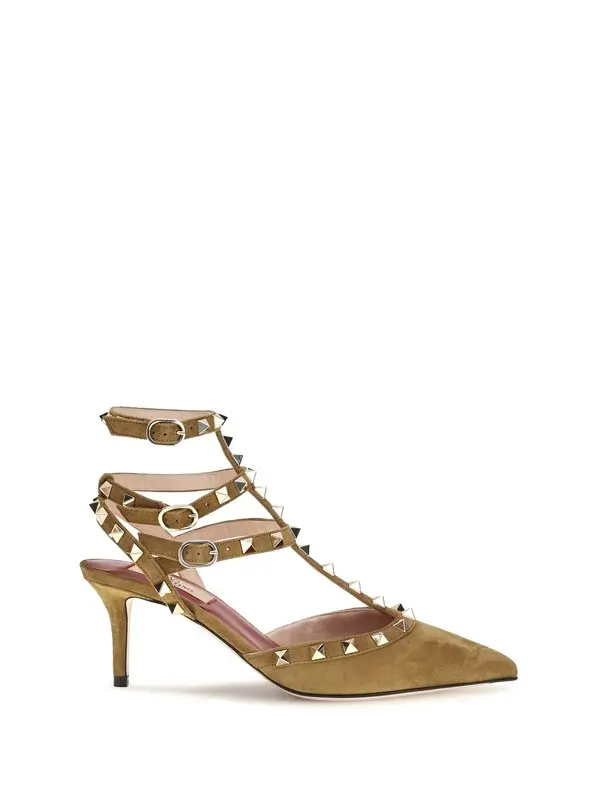 Valentino Garavani Rockstud Suede Pumps - Cream