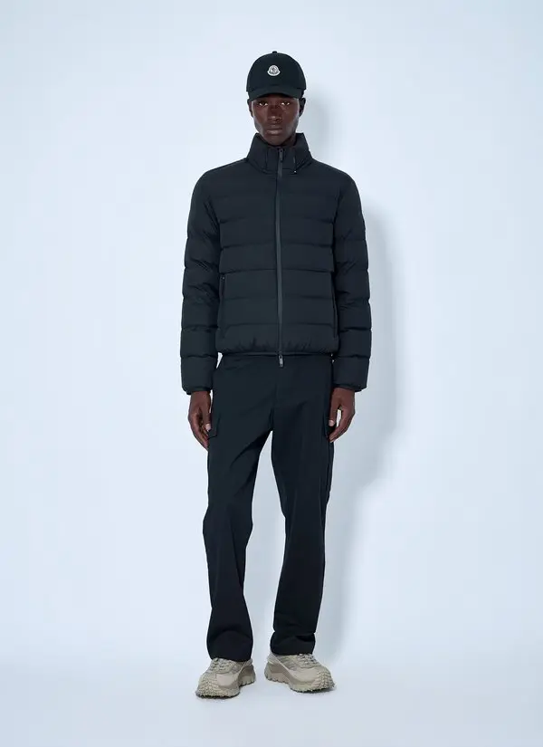 Moncler Arajoki Hooded Short Down Jacket