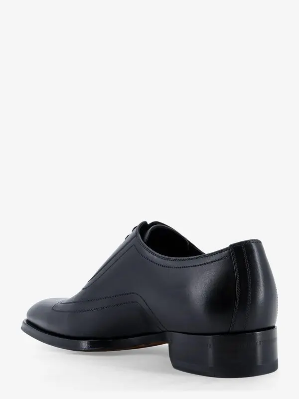 Gucci Leather Lace-up Shoes