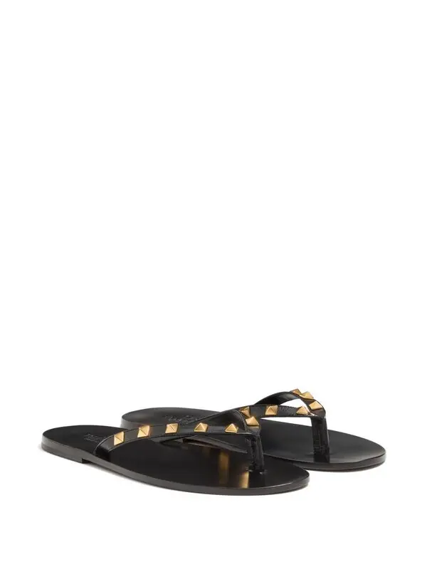 Valentino Garavani Rockstud Leather Thong Sandals