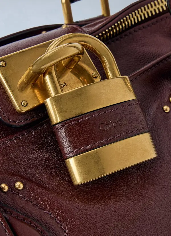 Chloé Paddington Grained Shoulder Bag - Brown