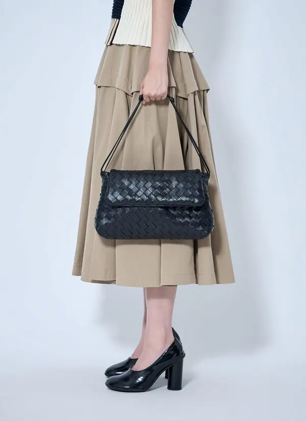 Bottega Veneta Giorno Handbag - Black