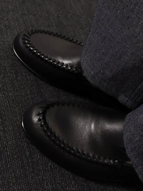 Fendi Leather Loafers With Metal Ff Logo - Multicolor
