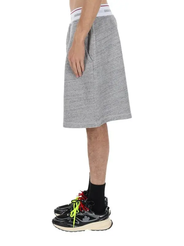 Dsquared2 Shorts Oversize Con Logo