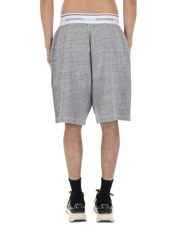 Dsquared2 Shorts Oversize Con Logo