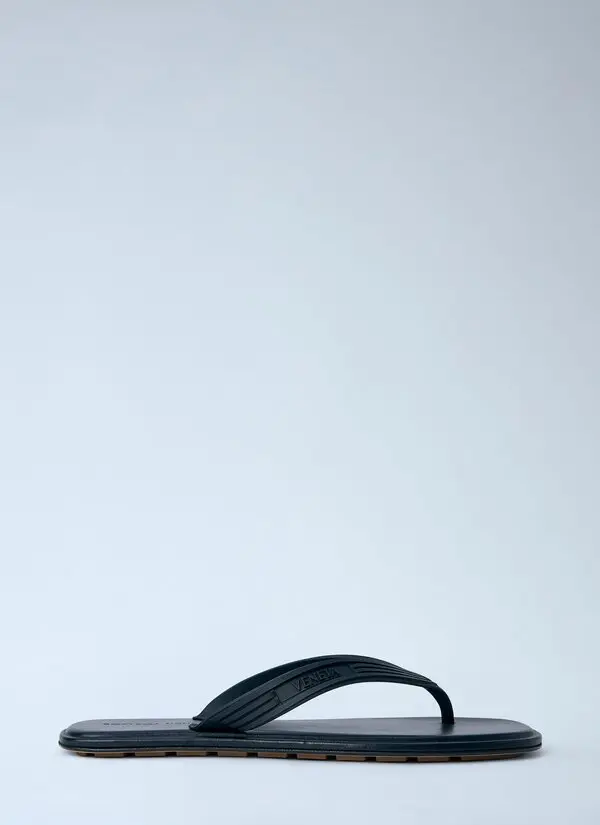 Bottega Veneta Matt Ruber Nappa Sandals - Black