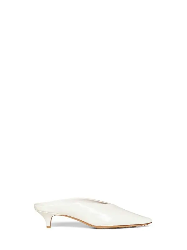 Bottega Veneta Alabaster Shiny Leather Vesta Mule Pumps - Multicolor