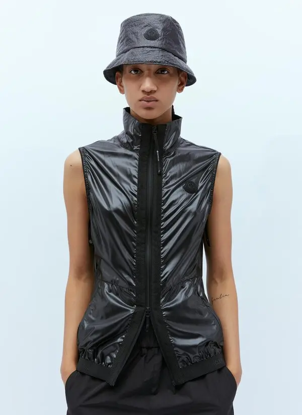 Moncler Logo Patch Bucket Hat - Black