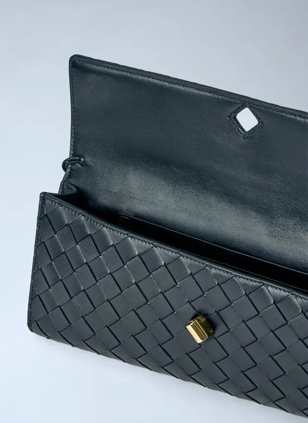 Bottega Veneta Long Andiamo Clutch - Black