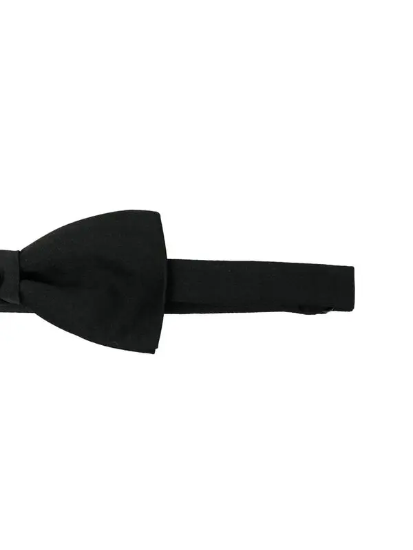 Saint Laurent Yves Bow Tie In Silk Satin - Black