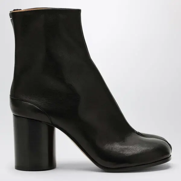 MAISON MARGIELA Leather Tabi Ankle Boots - Black
