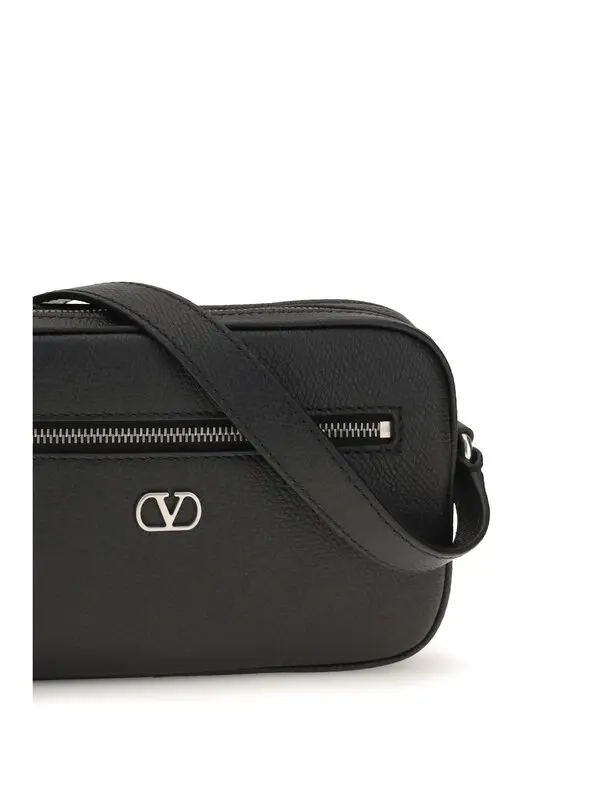 Valentino Garavani Grained Leather Crossbody Bag With Zip - Black