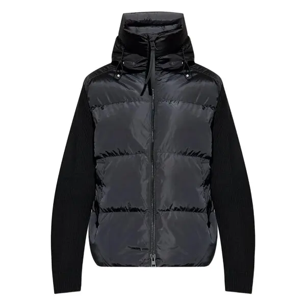 Canada Goose Jackets Padded & Down Jackets - Black