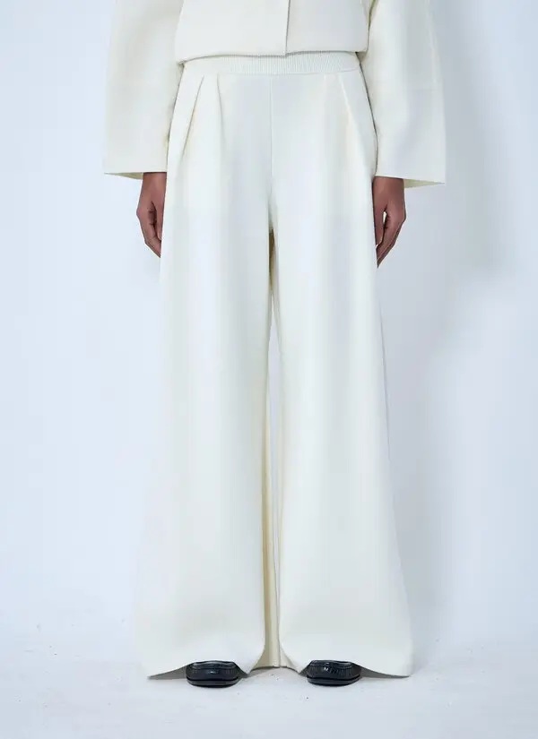 Max Mara Ribbed Knit Pants - White