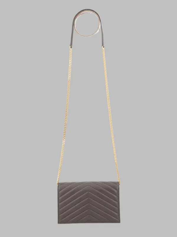Saint Laurent Portafoglio Con Catena Envelope Cassandre